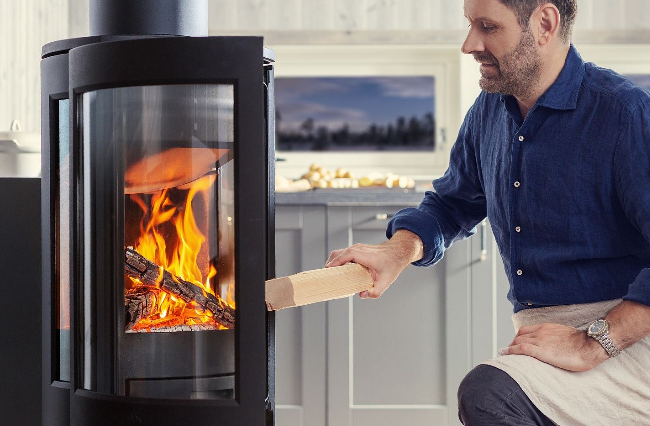 Comment allumer un feu de poêle ou de cheminée ? | Jotul